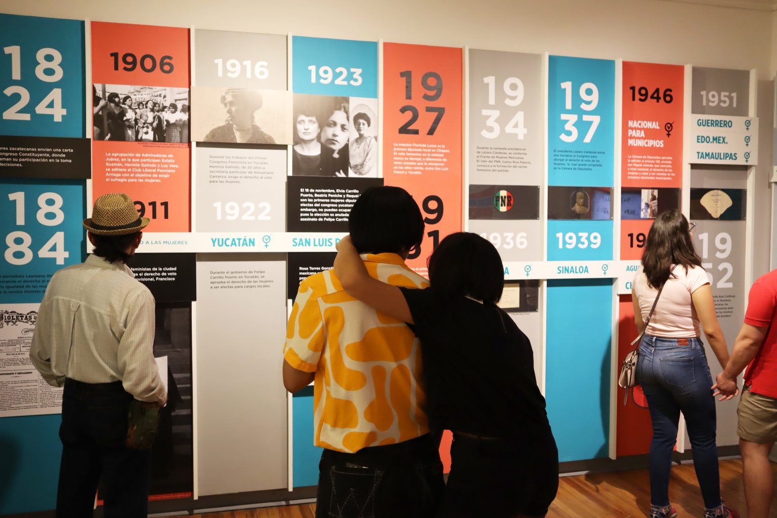 Más de un siglo de propaganda política en México, en el Museo MODO ...